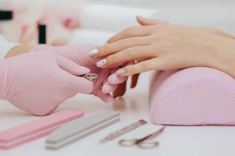 The Benefits of Regular Manicures for Nail Health