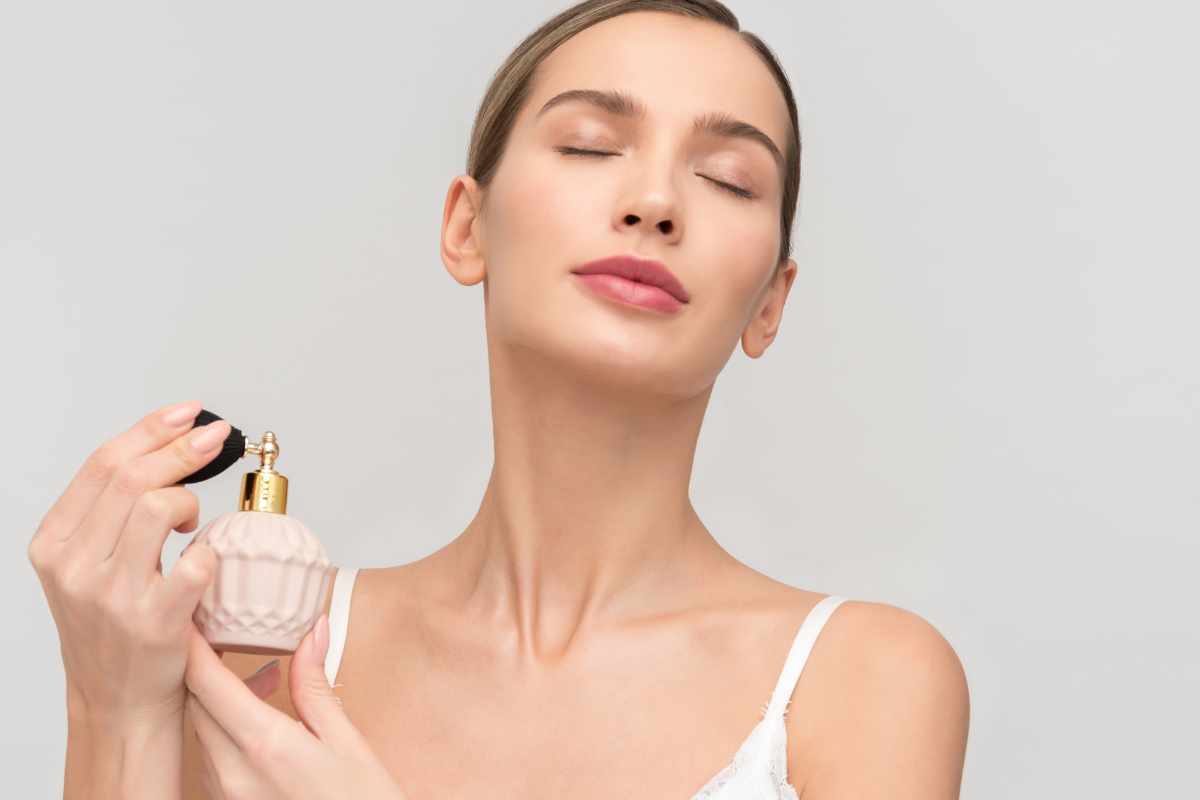 Tips to Make Your Perfume Last Longer All Day
