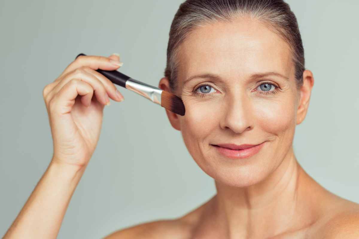 Makeup for Mature Skin: Tips and Recommended Products