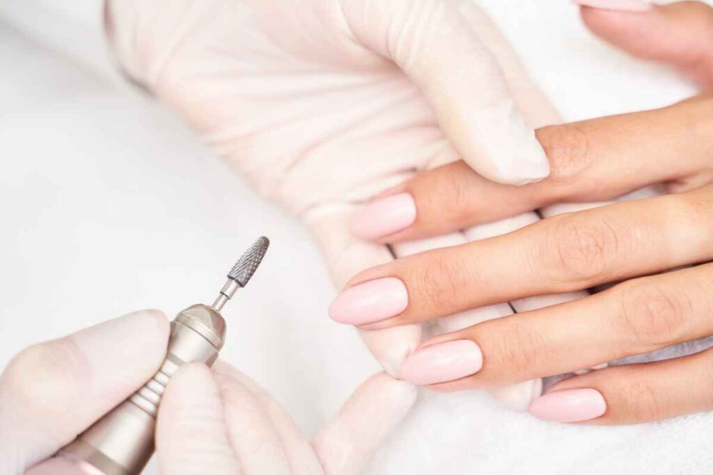 5 Common Manicure Mistakes and How to Avoid Them