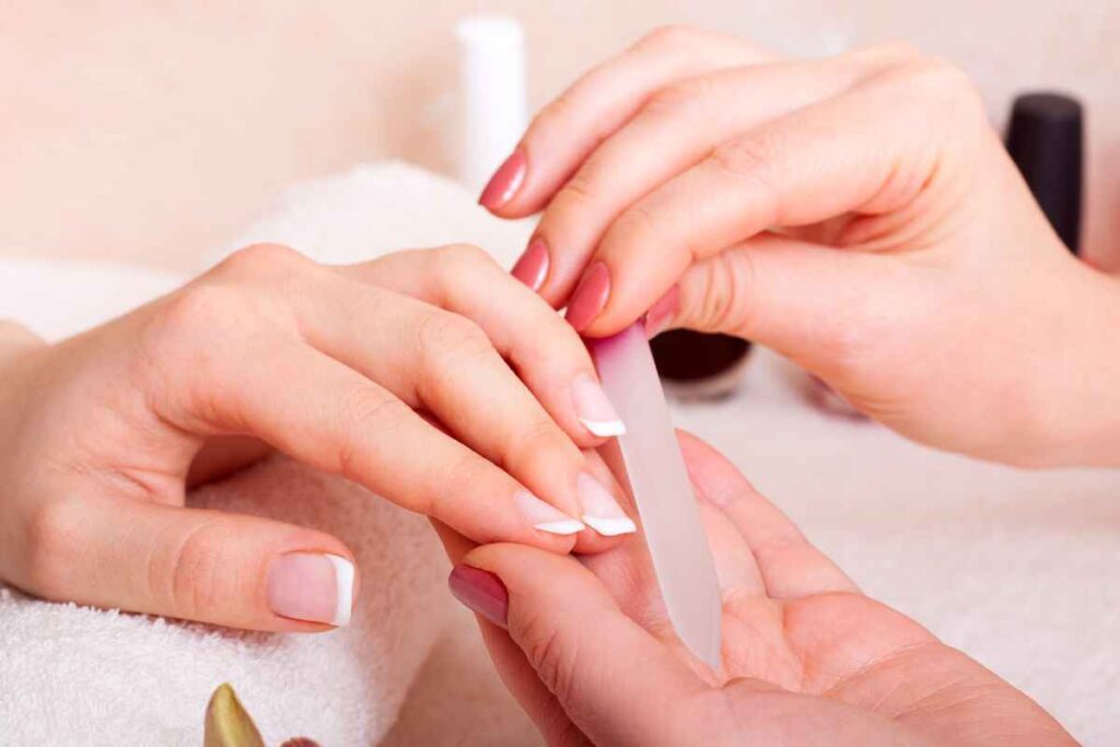 5 Common Manicure Mistakes and How to Avoid Them