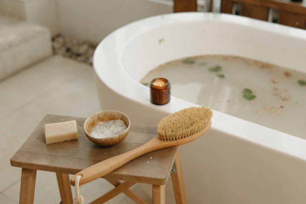 How Long Should You Spend in a Salt Bath to Reap the Benefits?