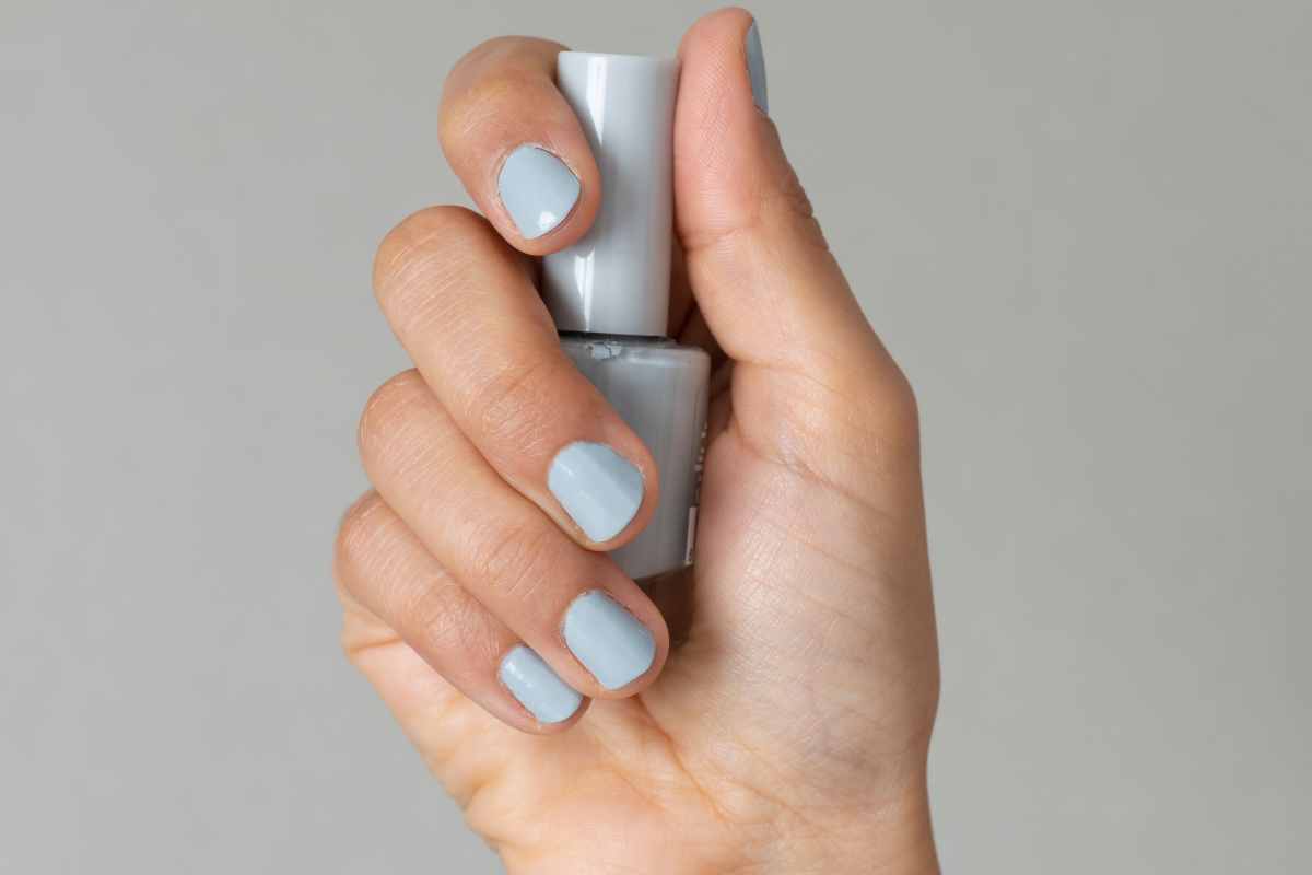 10 Tips for Long-Lasting Nail Polish