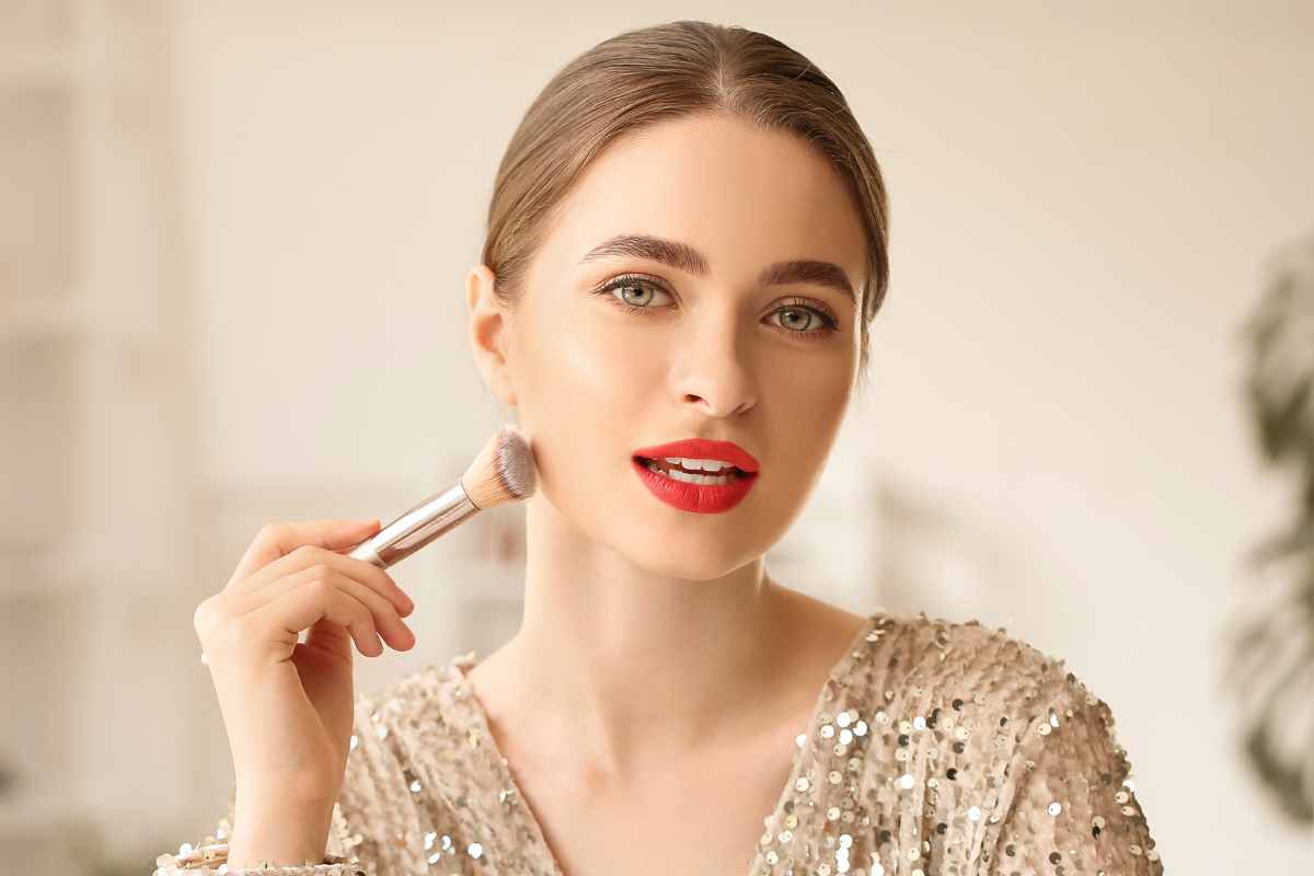 How to Transform a Daytime Makeup into an Evening Look in a Few Steps