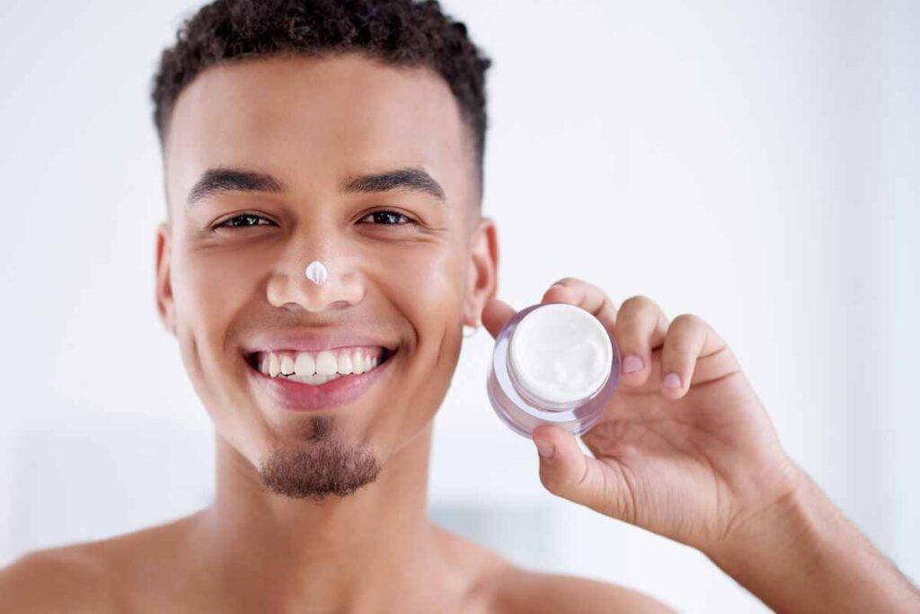 10 Moisturizing Creams for Men with Oily Skin
