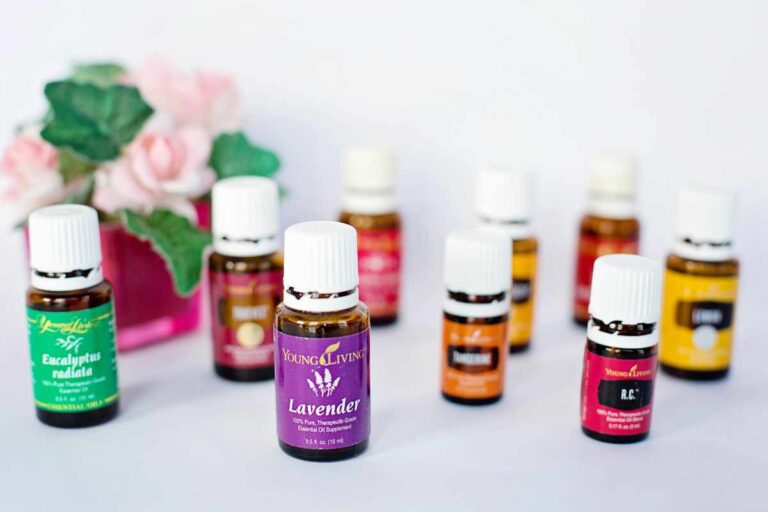 Aromatherapy Scents for Different Moods: Calm, Focus, Energy, Sleep