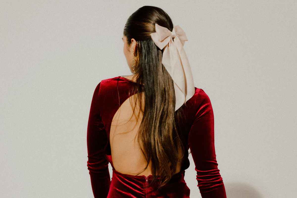Best Hair Accessories to Match Your Makeup and Outfit for a Night Out