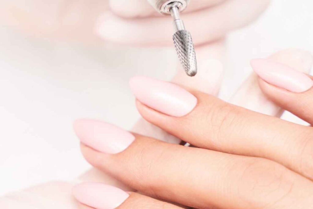 Essential Tips for Applying and Removing Acrylic Nails Safely