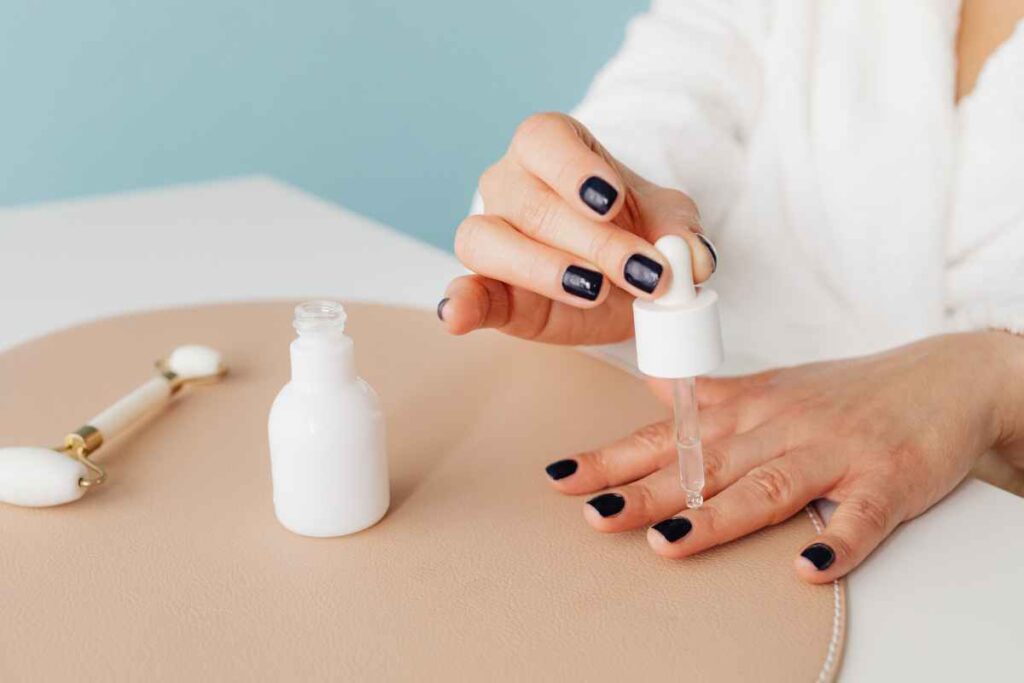 Essential Tips for Applying and Removing Acrylic Nails Safely