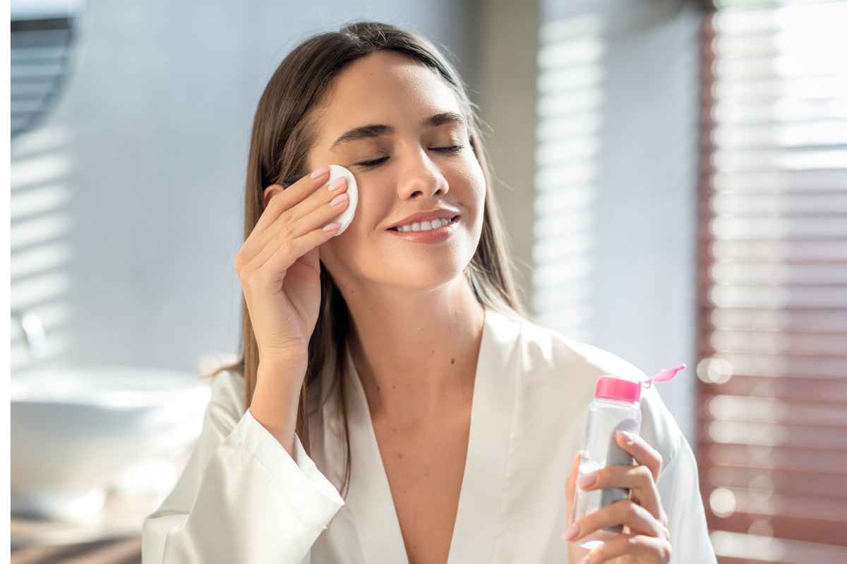 10 Tips for an Effective At-Home Facial Cleanse