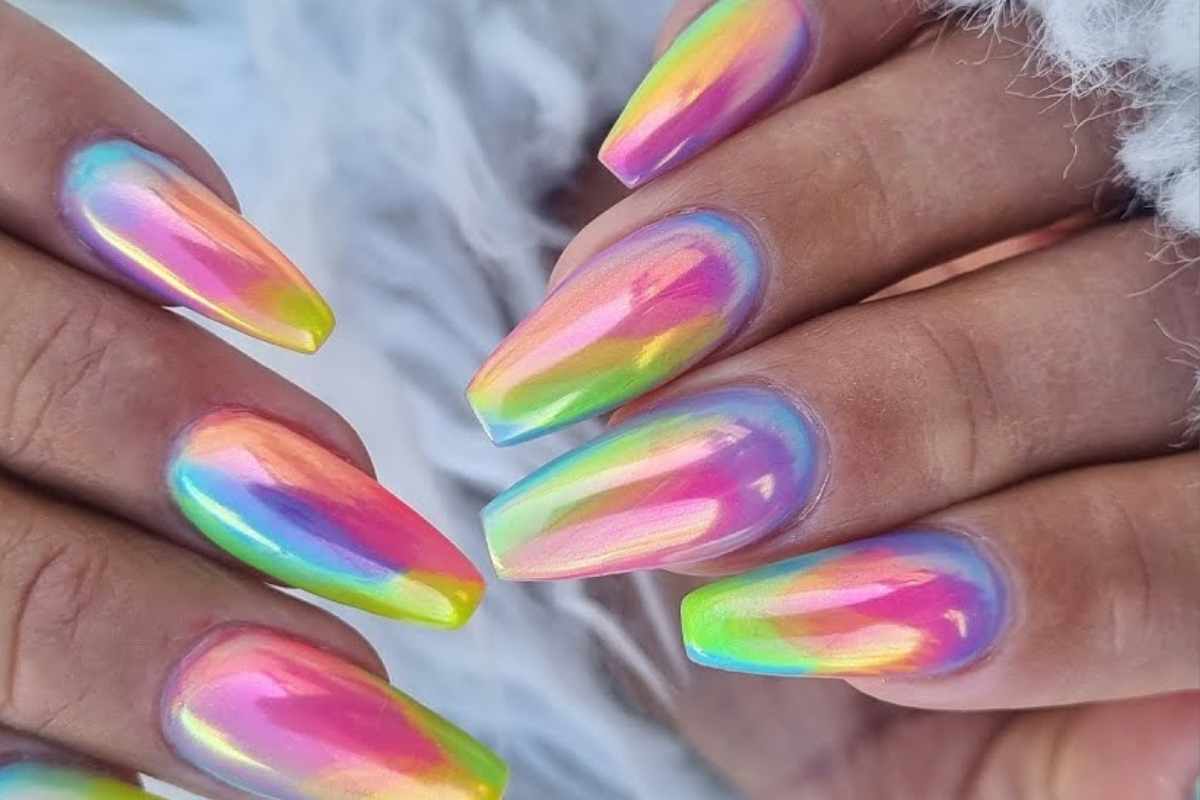 Master the Look: How to Create Stunning Rainbow Chrome Nails