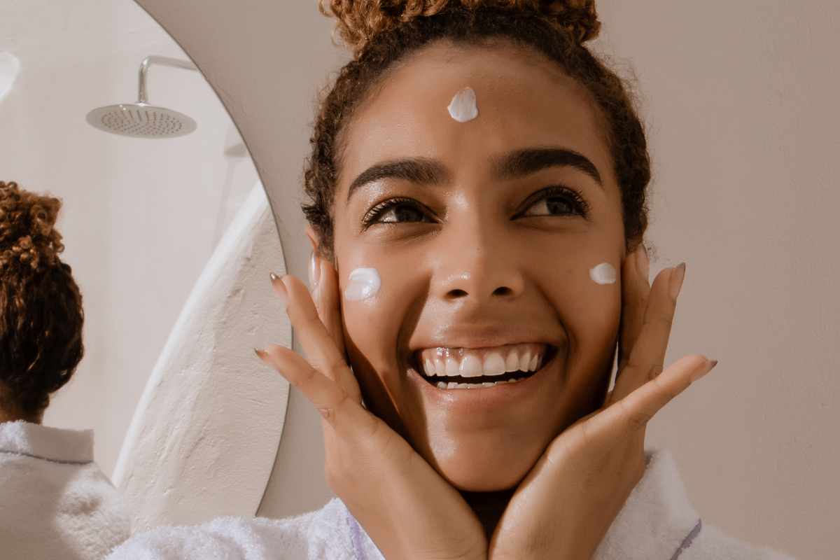 Do Skincare Apps Really Work? A Look at AI in Beauty Routines