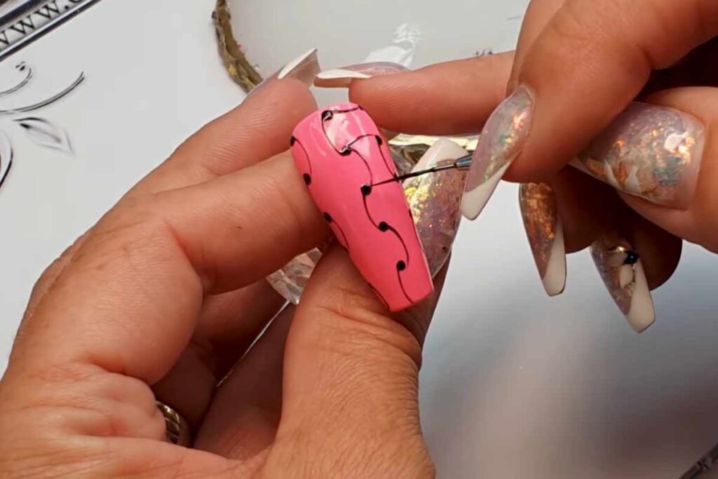 How to Achieve Bold Geometric Optical Illusion Nails with Precision